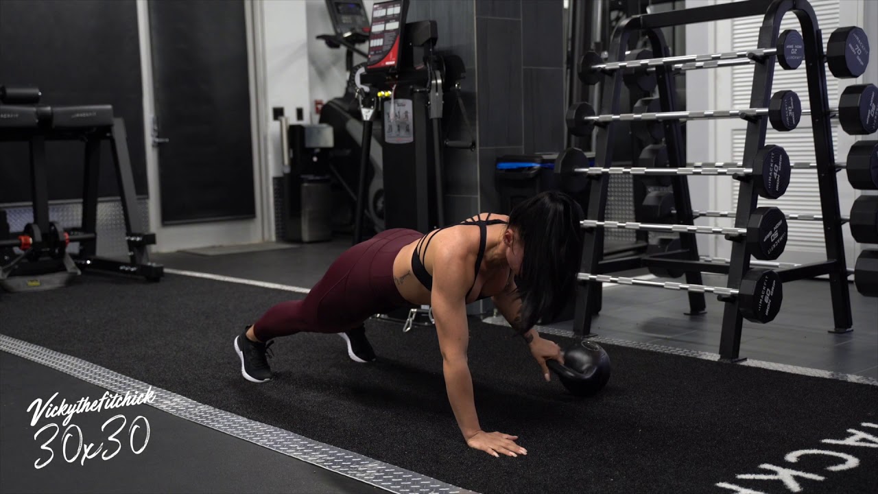 KB pull through + push up - YouTube