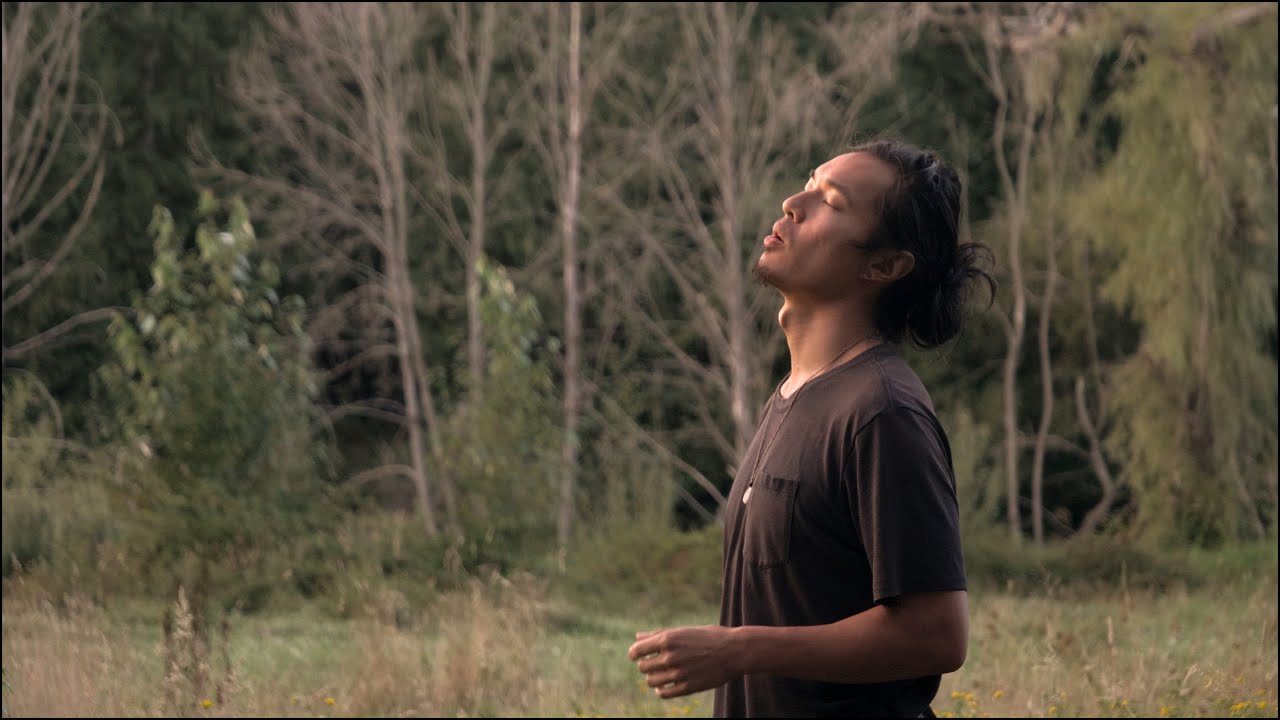 Daniel Lew - Candlelight (Official Music Video) - YouTube