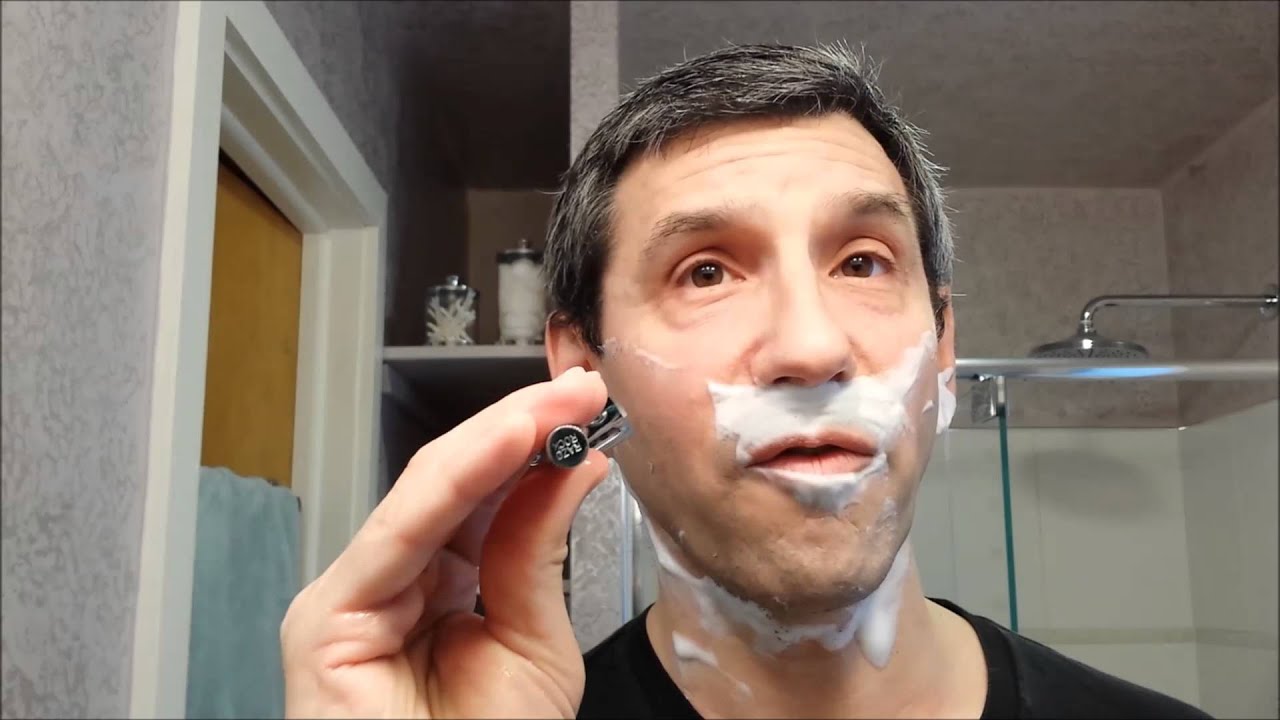 RazoRock Mission Razor Review - YouTube