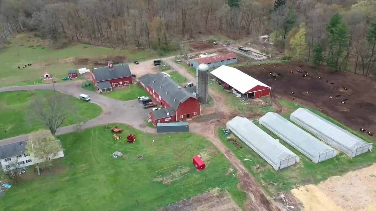 A visit to Sub Edge Farm - YouTube