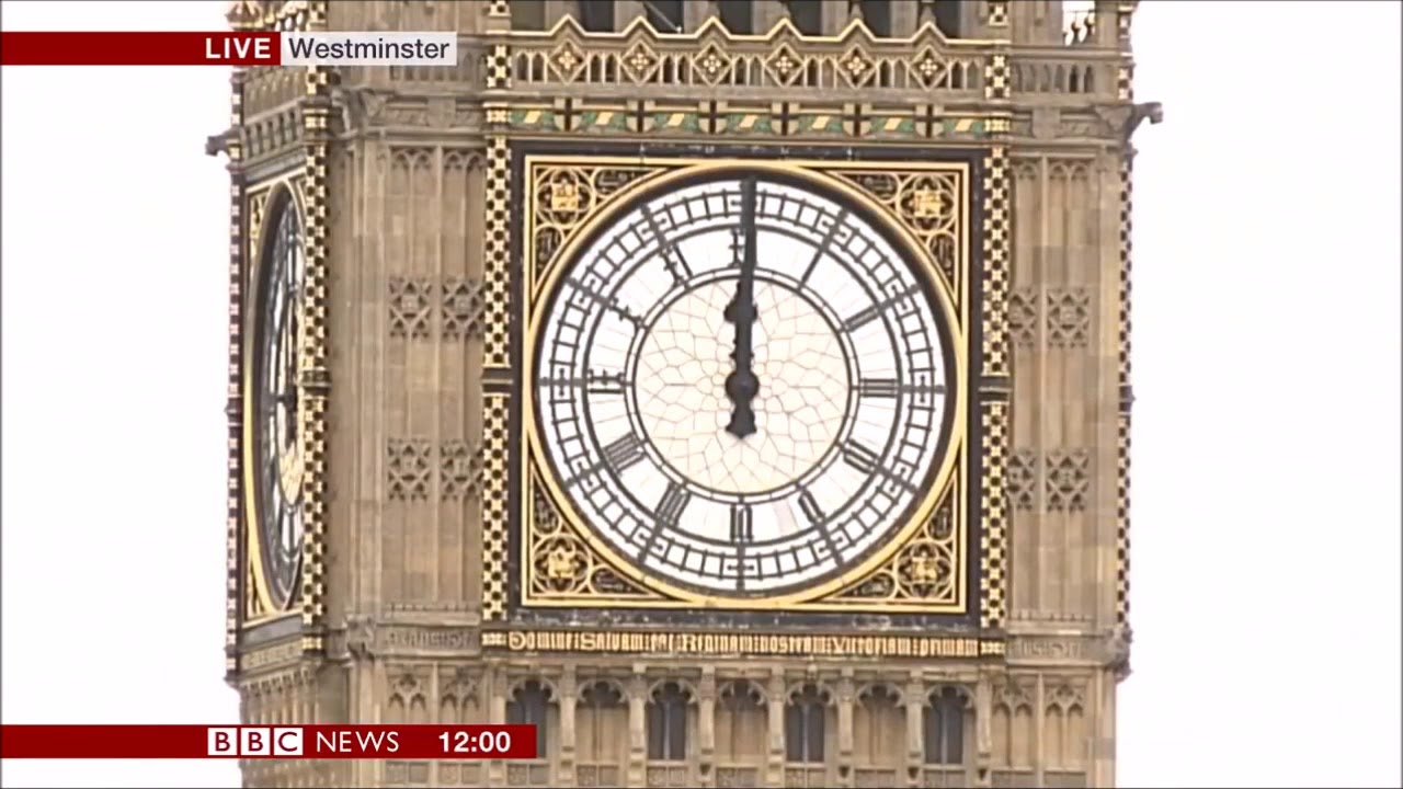 Big Ben Plays Doctor Who - YouTube