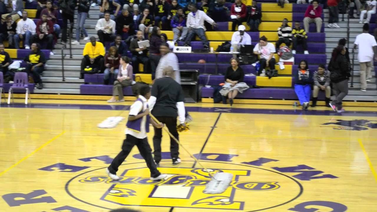 Lester Middle School. How we get down! - YouTube