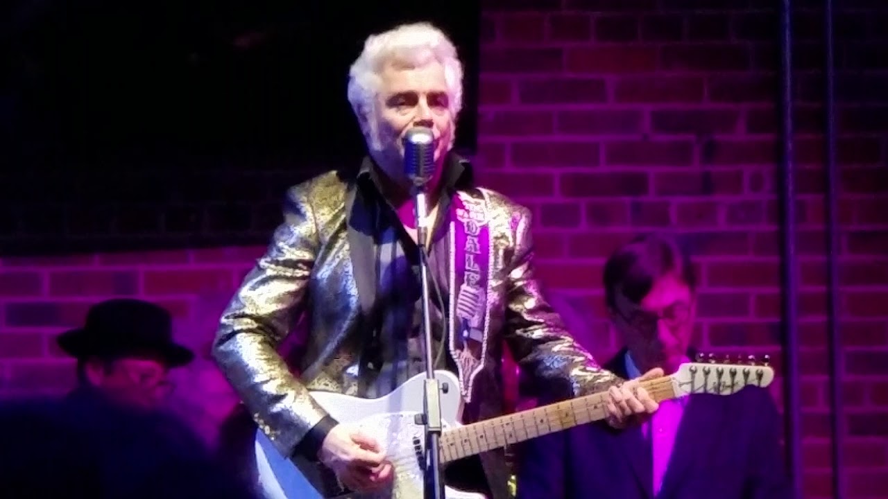 Dale Watson "Dalevis Jones'n for Jones Christmas Party for Memphis at ...
