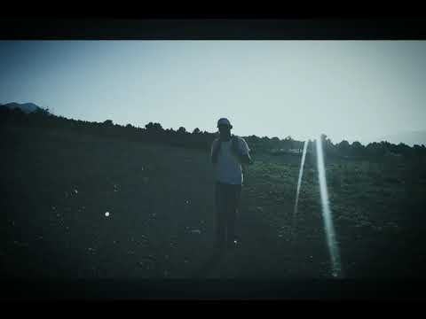 mi vida  aya afuera 🎶