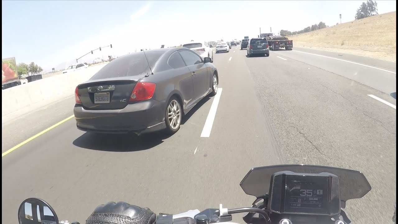 motorcycle close call - YouTube