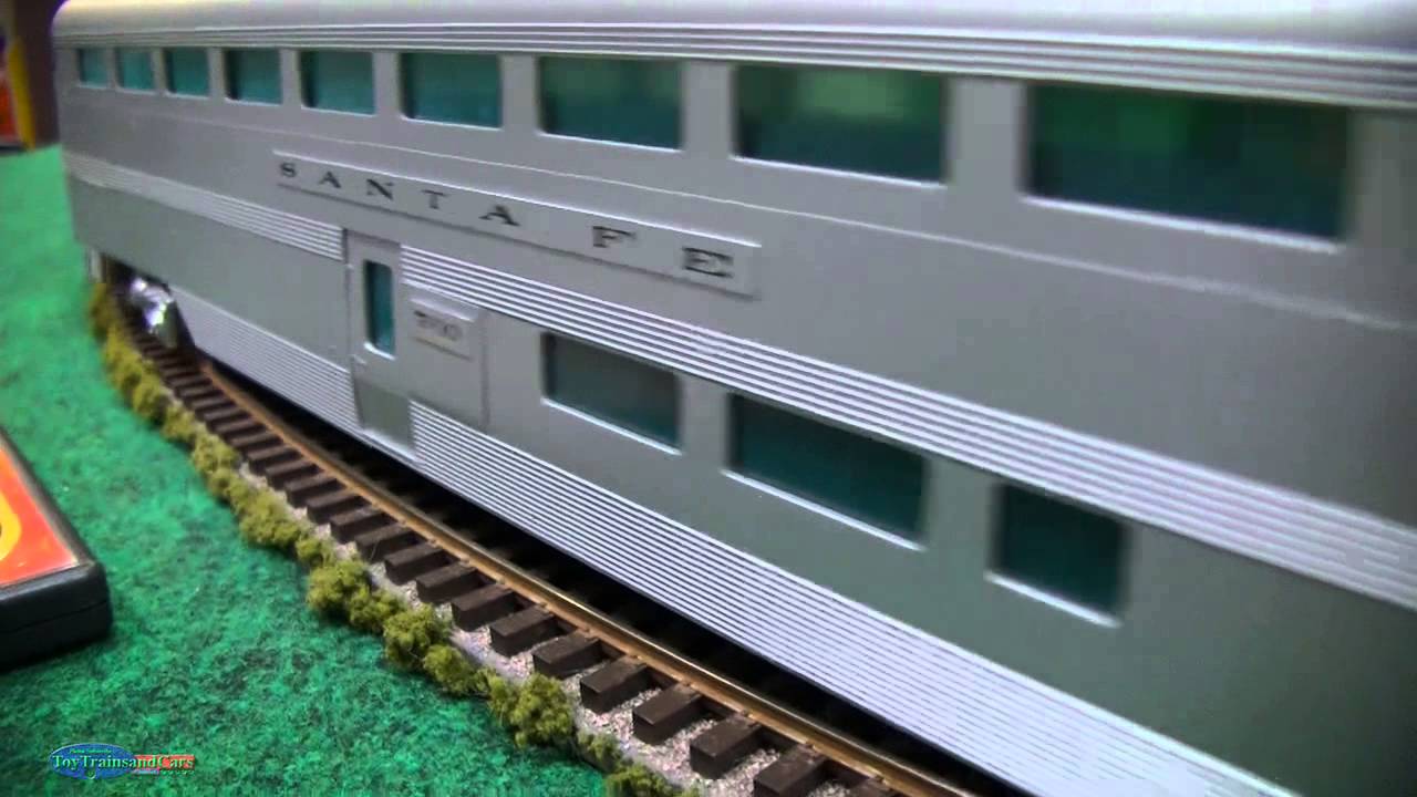 O Scale Santa Fe Model Train - YouTube