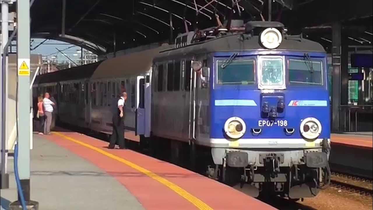 Stacja: KATOWICE - Odjazd EP07-198 z wakacyjnym TLK "DOKER" do Helu - YouTube