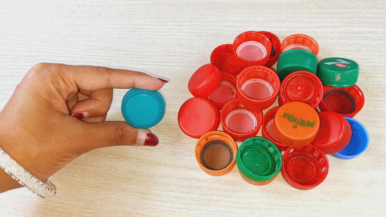 BEST OUT OF WASTE PLASTIC BOTTLES CAPS DECORATING | DIY WALL HANGING ...