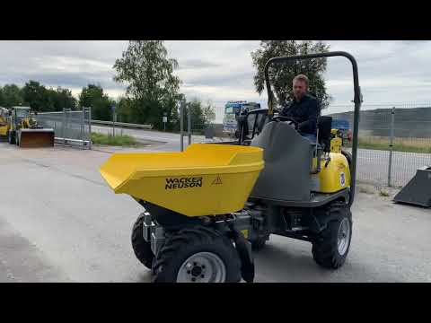 Wacker Neuson 1501 - YouTube