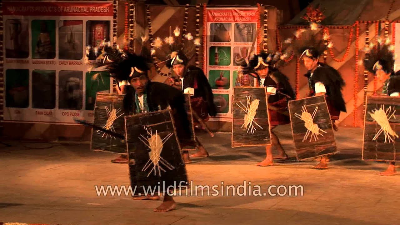 Adi Minyong Tapu war dance from Arunachal Pradesh - YouTube