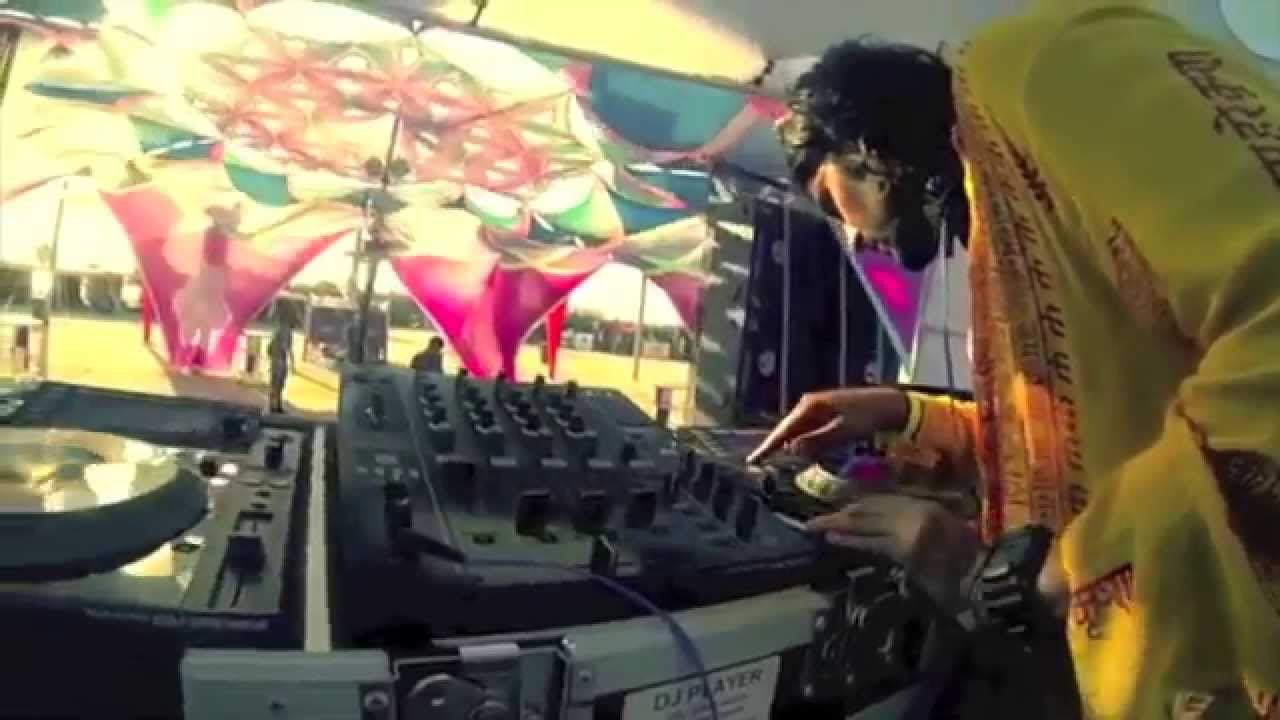 Al Dar Islands Bahrain Beach Resort Aldar Gulf Sitra Chalets Hotel ...