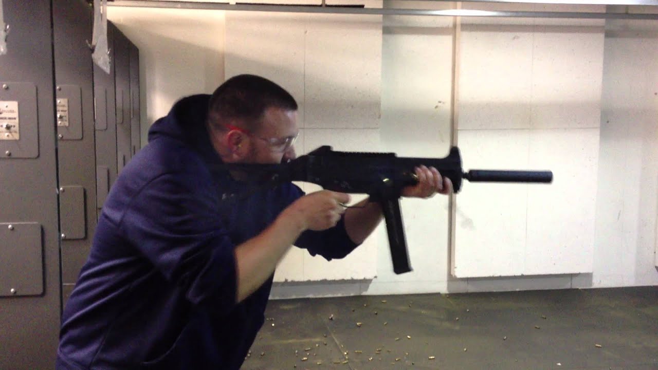 Suppressed UMP 45 Full Auto Mag Dump - YouTube