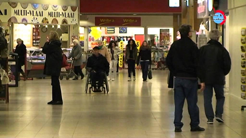 Uitbreiding winkelcentrum Kronenburg - YouTube