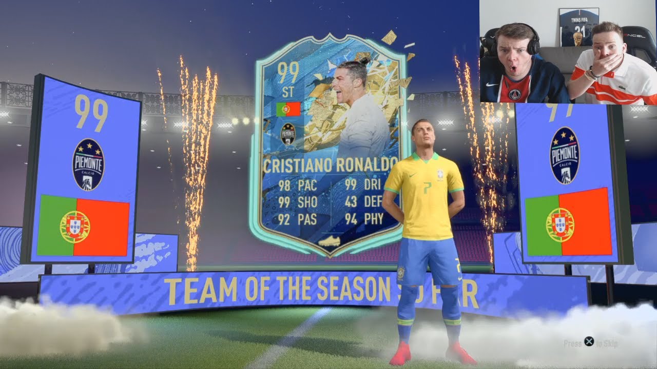 so we packed 99 TOTS CR7 in FUT Champions Rewards.... - YouTube