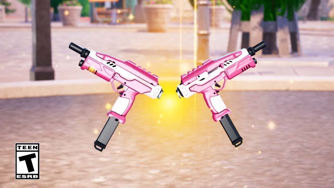 NEW Gwenpool's Dual Micro SMGs & Shuri's Black Panther Claws in ...