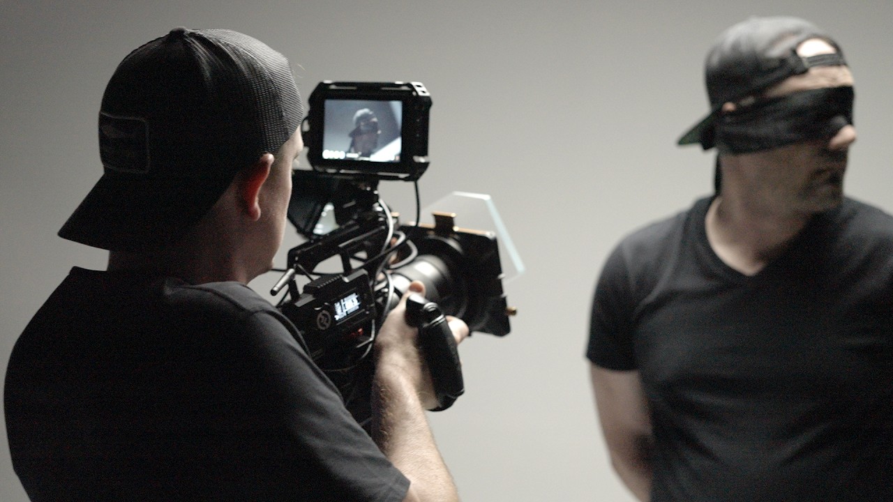 How to Film a Cinematic Music Video Handheld - YouTube