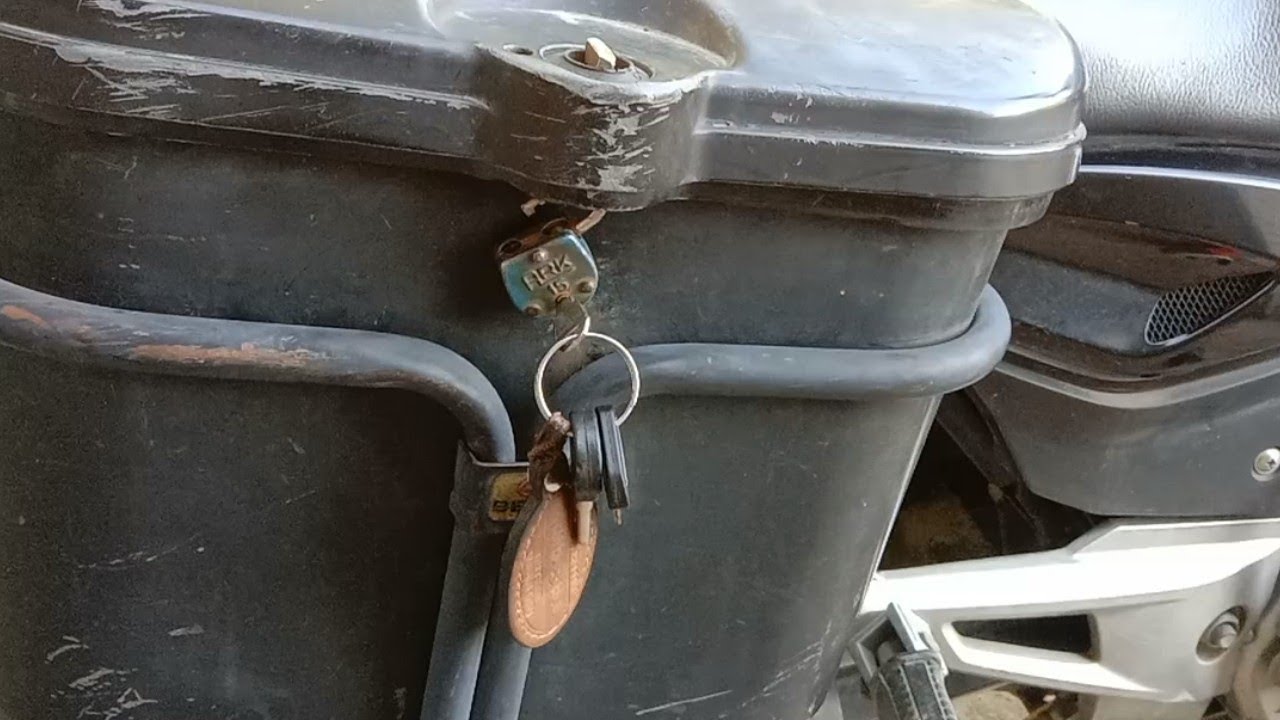 Repair All Bike Dickey in ₹ 15 Only I Replace Broken Lock of Pulsar ...