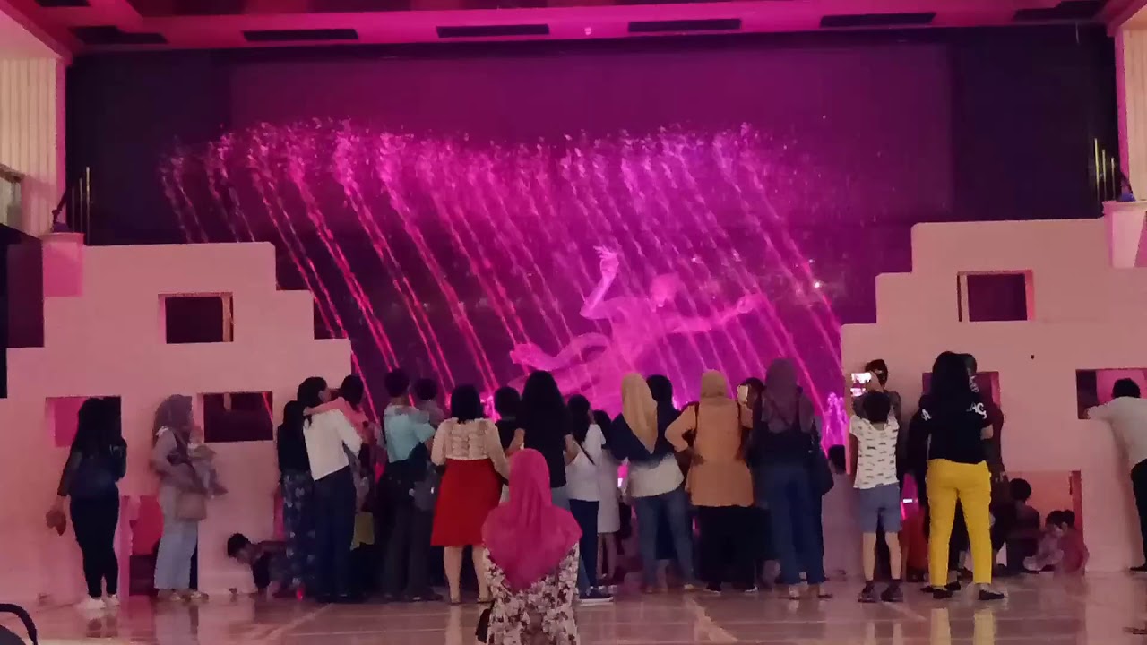Grand Indonesia Waltzing Waters 2019 - YouTube