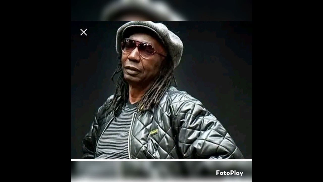Thomas Mapfumo - Ndinofarira Zimbabwe - YouTube