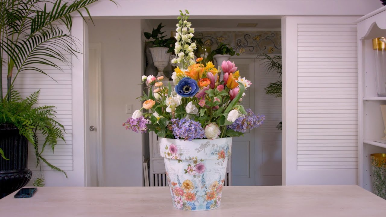 A Spring Garden Floral Design! Part 2: Incorporating Fresh Spring ...