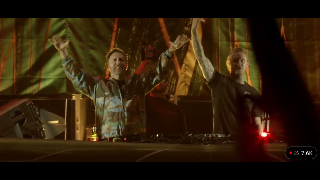 David Guetta Future Rave EDC Las Vegas - YouTube