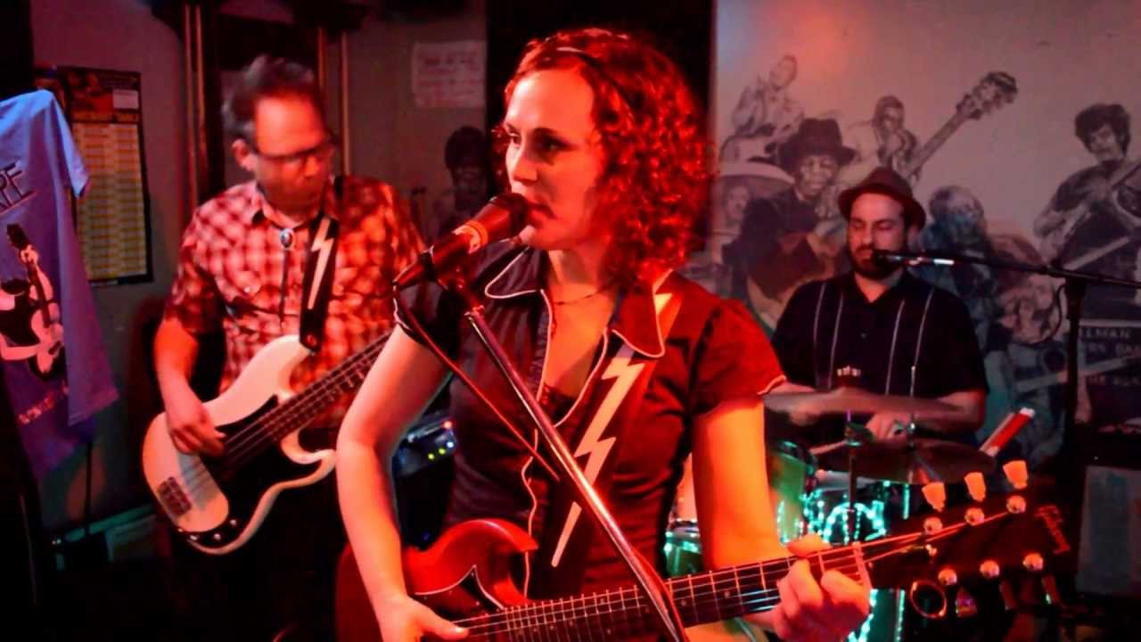 ALLIGATOR BLUES - ERIN HARPE & THE DELTA SWINGERS - 3-30-13 - YouTube
