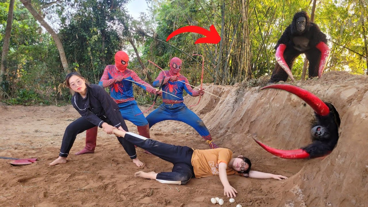 The brave Spider-Man team fights against the Horned Gorilla Monster ...