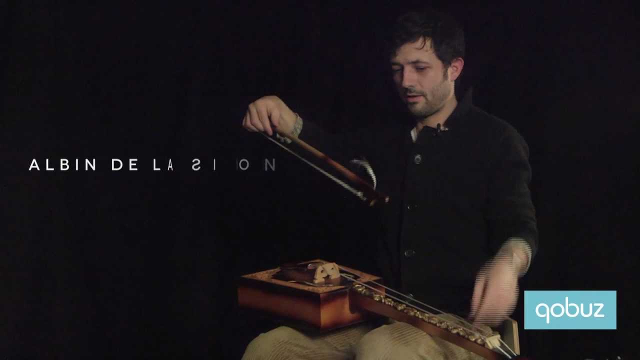 Albin de la Simone : interview vidéo Qobuz - YouTube