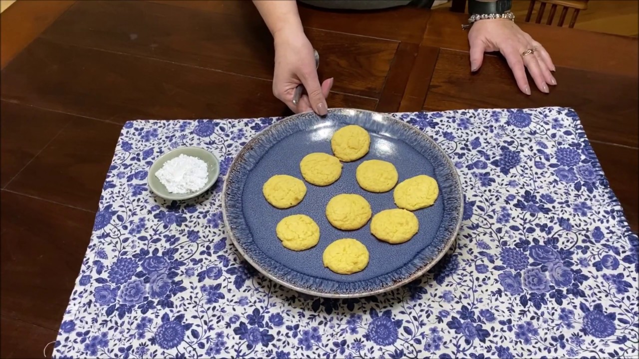Miss Loretta Makes Gooey Butter Cookies - YouTube