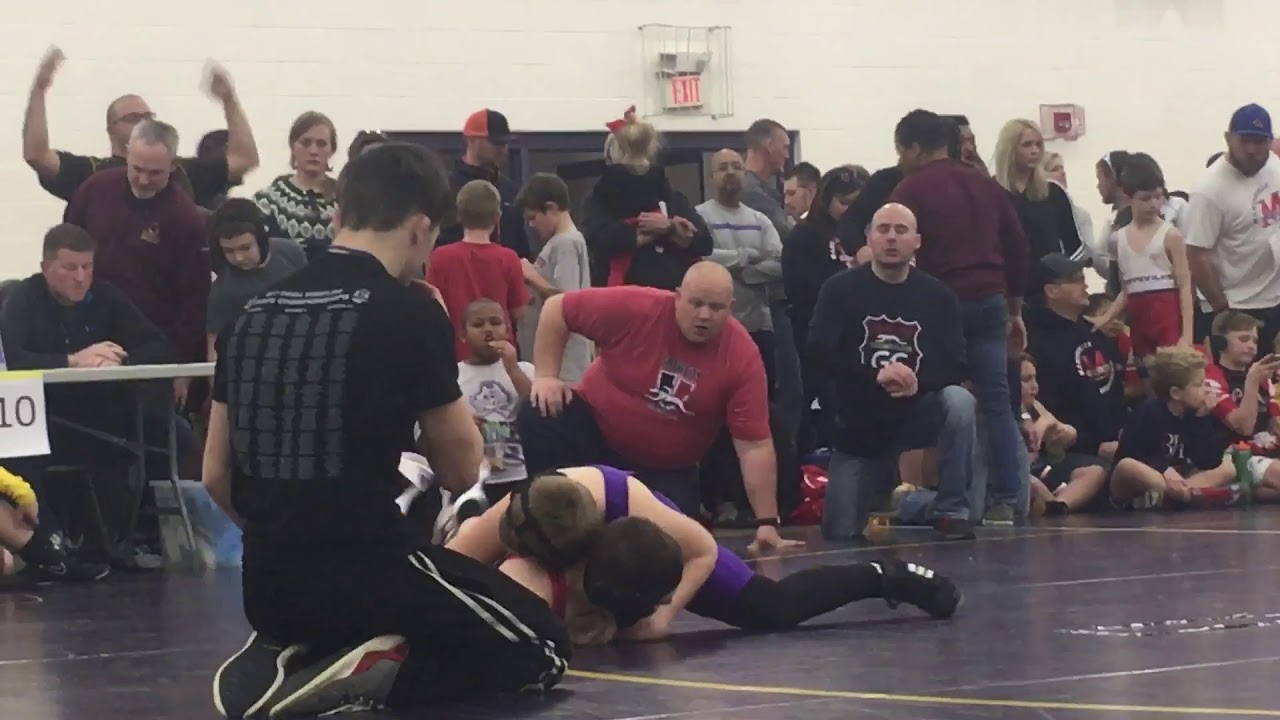 JJ wrestling Russ Hellickson youth league meet Jan 2019 10 yrs old 110 ...