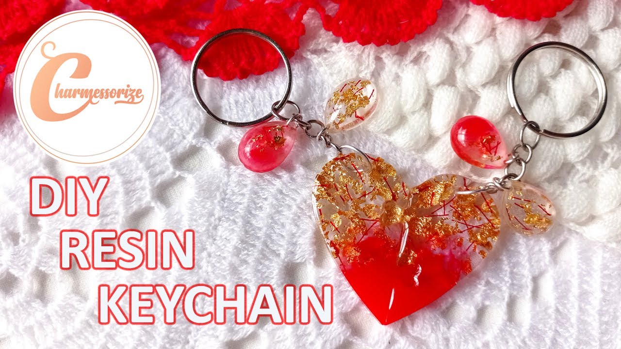DIY Epoxy Resin Craft and Accessories | Couple Heart Keychain with Gold ...