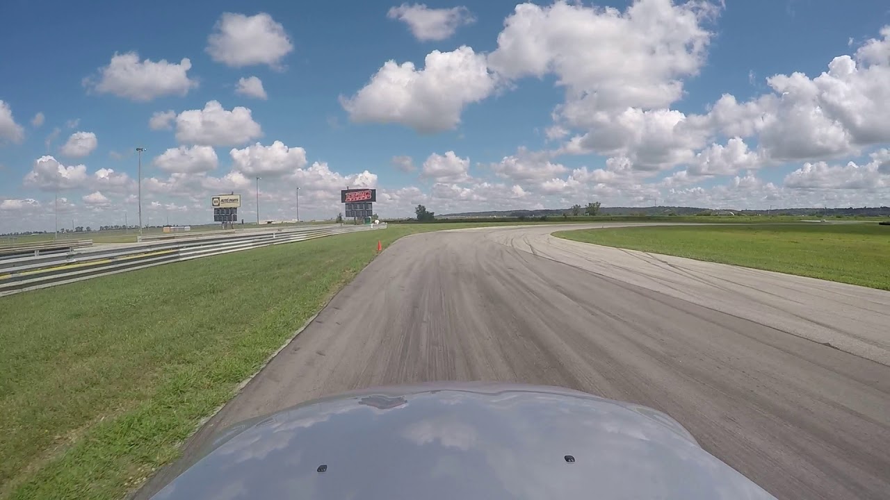 BMW Z3 racing at RPM - YouTube