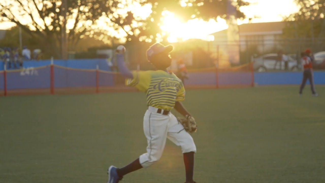 Baseball in Curaçao - YouTube