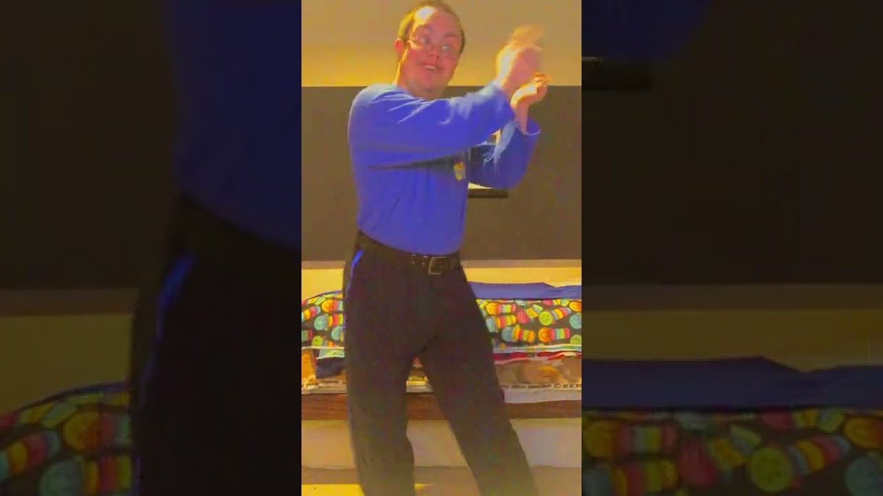 Gabe & The Latin American Wiggles - Monkey Dance - YouTube