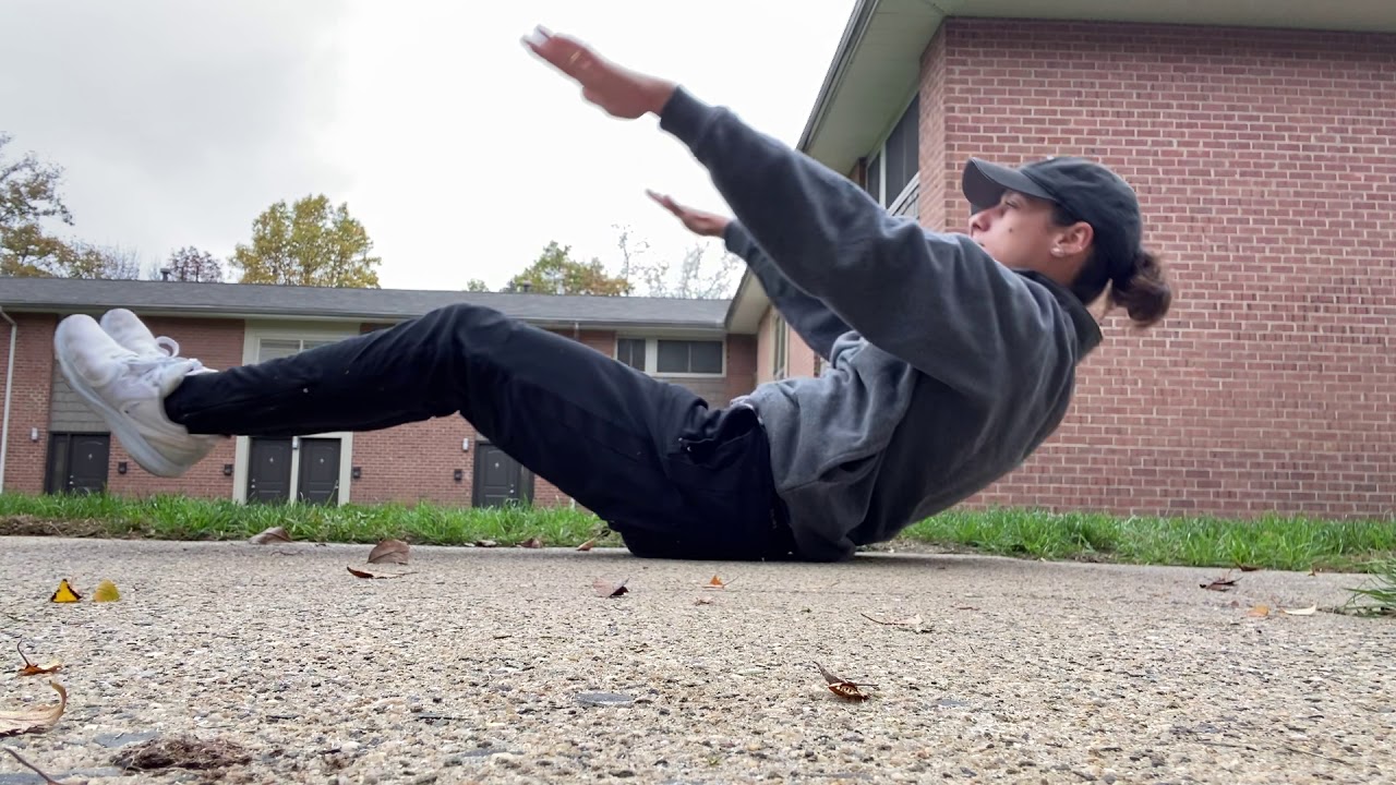 Suitcase crunch - YouTube