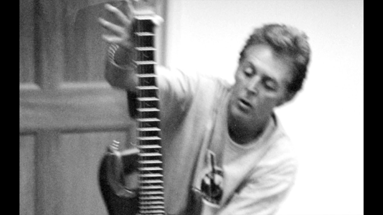 Litlle Willow-Paul McCartney (Instrumental) - YouTube