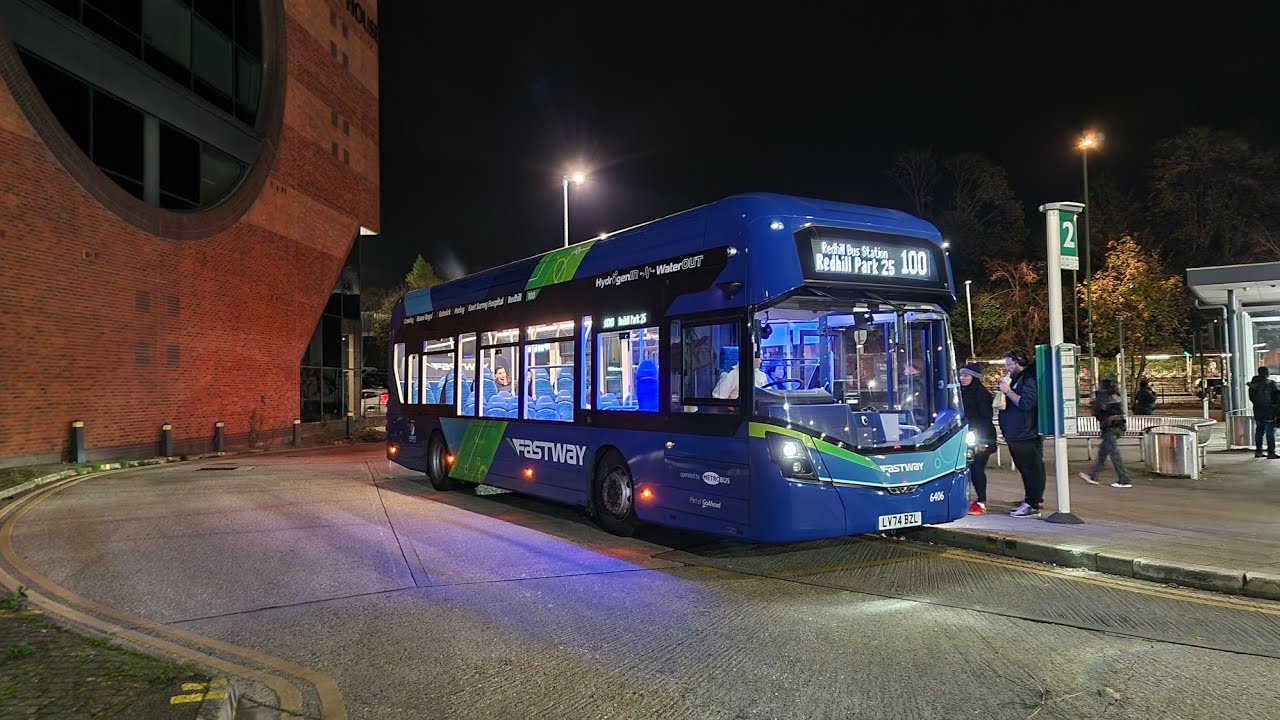 Metrobus Route 100 To Redhill Park 25 | Wright GB Kite Hydroliner 10.9m ...