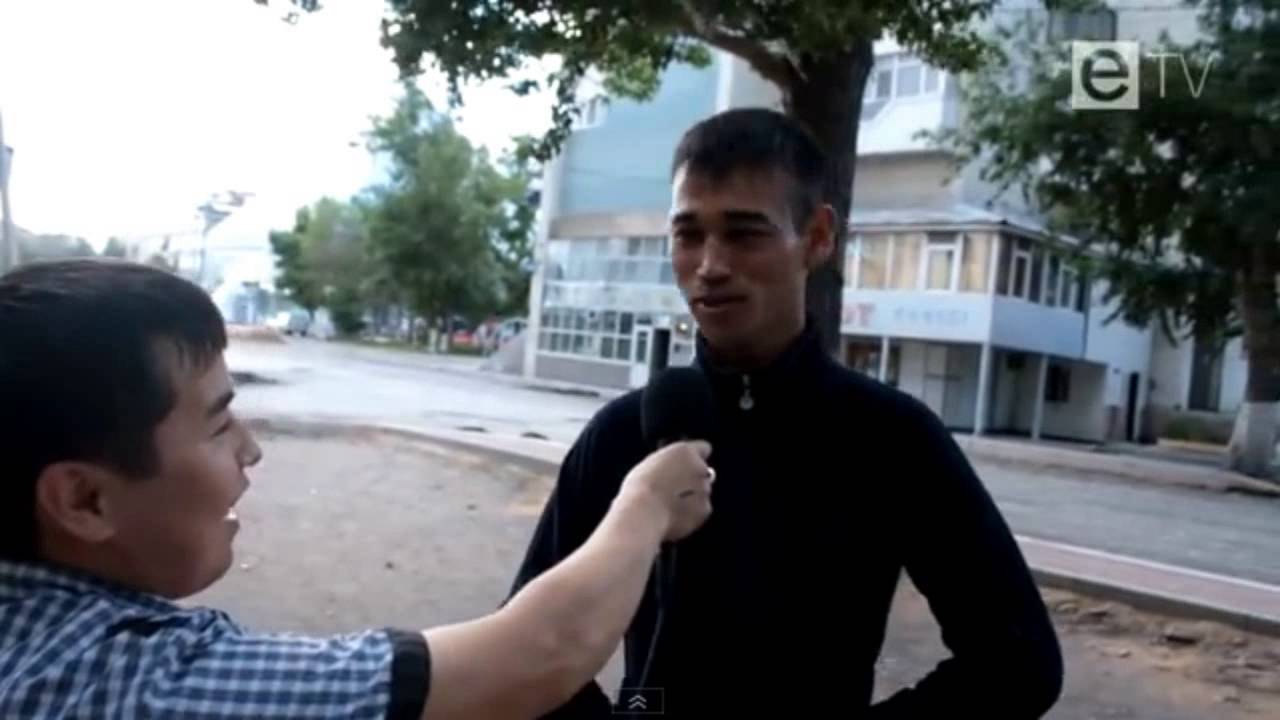Мамбет берет Интервью у Гопника - YouTube