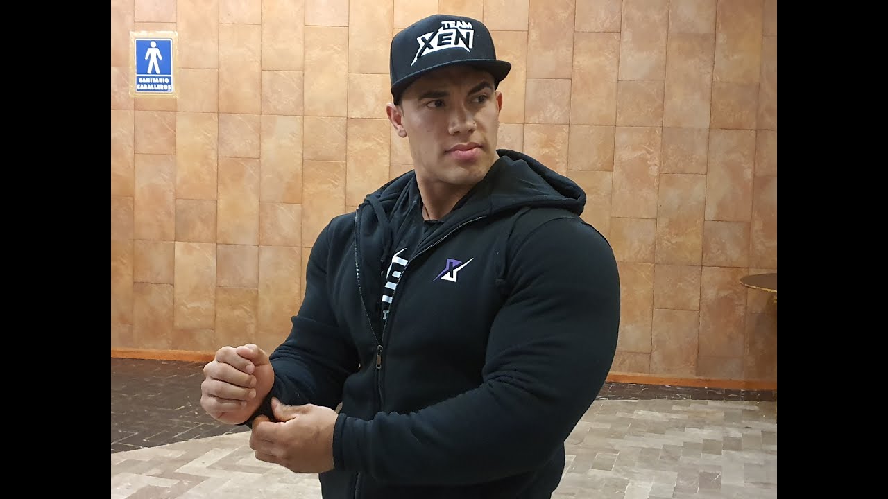 emmanuel longoria en el mr ferrocarrilero 2019 en amena platica con el ...