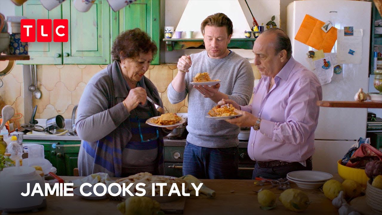 Jamie Cooks Italy - Seven Layered Lasagne - YouTube