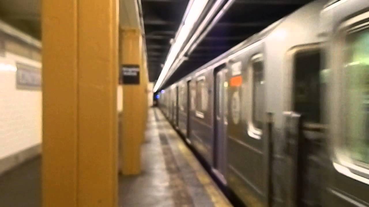 MTA New York City Subway New Lots Avenue Bound R62 (3) Train Entering ...