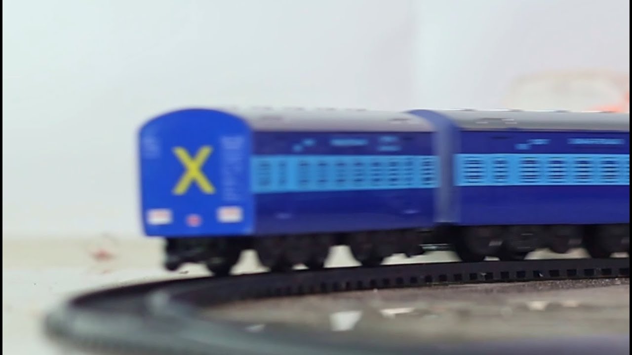 🌞🌞Indian Railway Model Railgadi | WDP Passenger Train Engine | Chair ...
