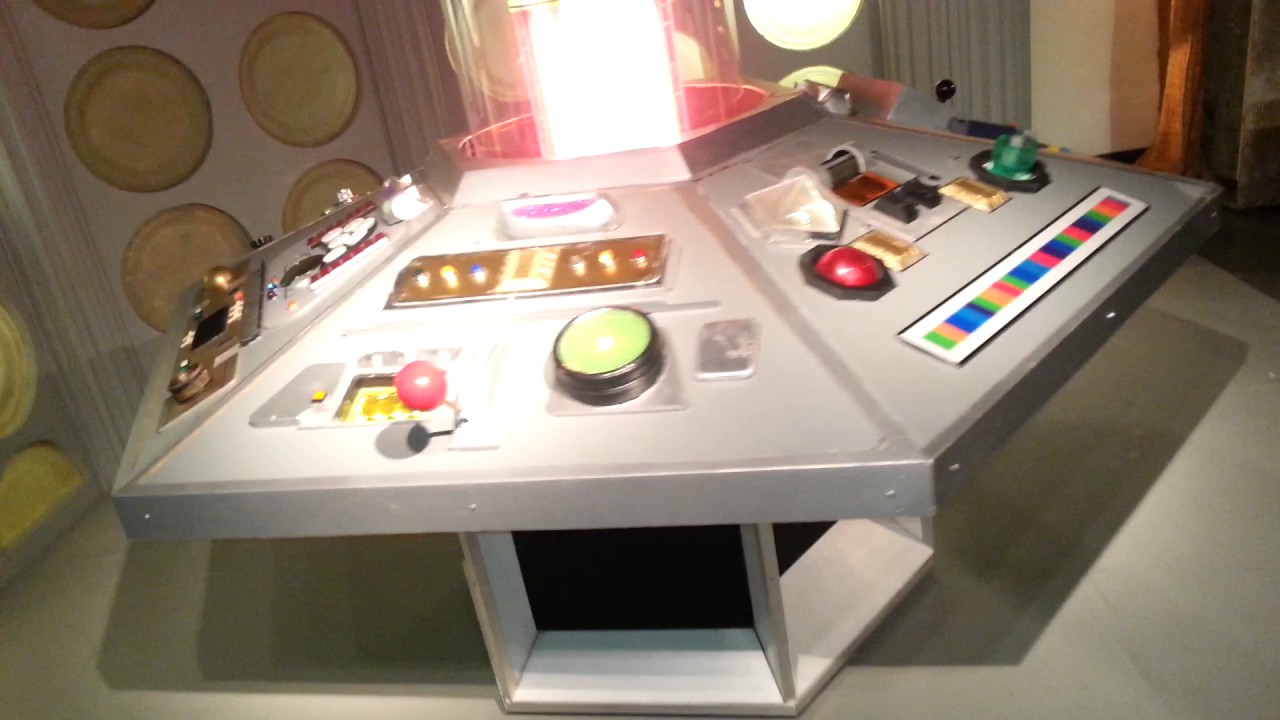 Doctor Who Experience, the museum. - YouTube