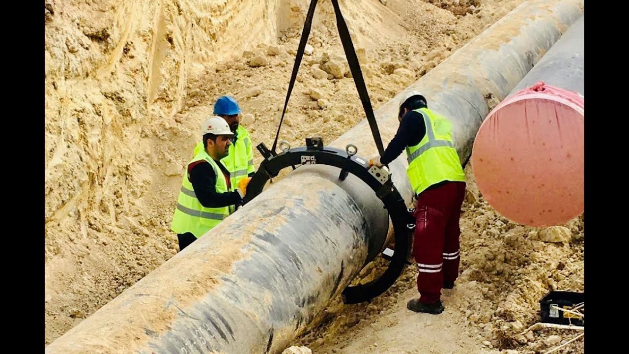 Split Frame Clamshells: Versatile Solutions for Every Industry - YouTube