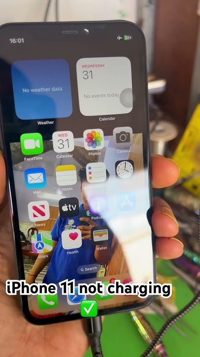 iPhone 11 not charging - YouTube