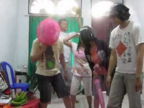 Harlem shake ala anak kos yang belum mandi - YouTube