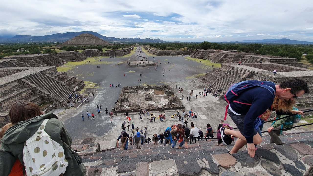 Teotihuacán Pyramída Slnka a Mesiaca / Dovolenka v Mexiku -2- - YouTube