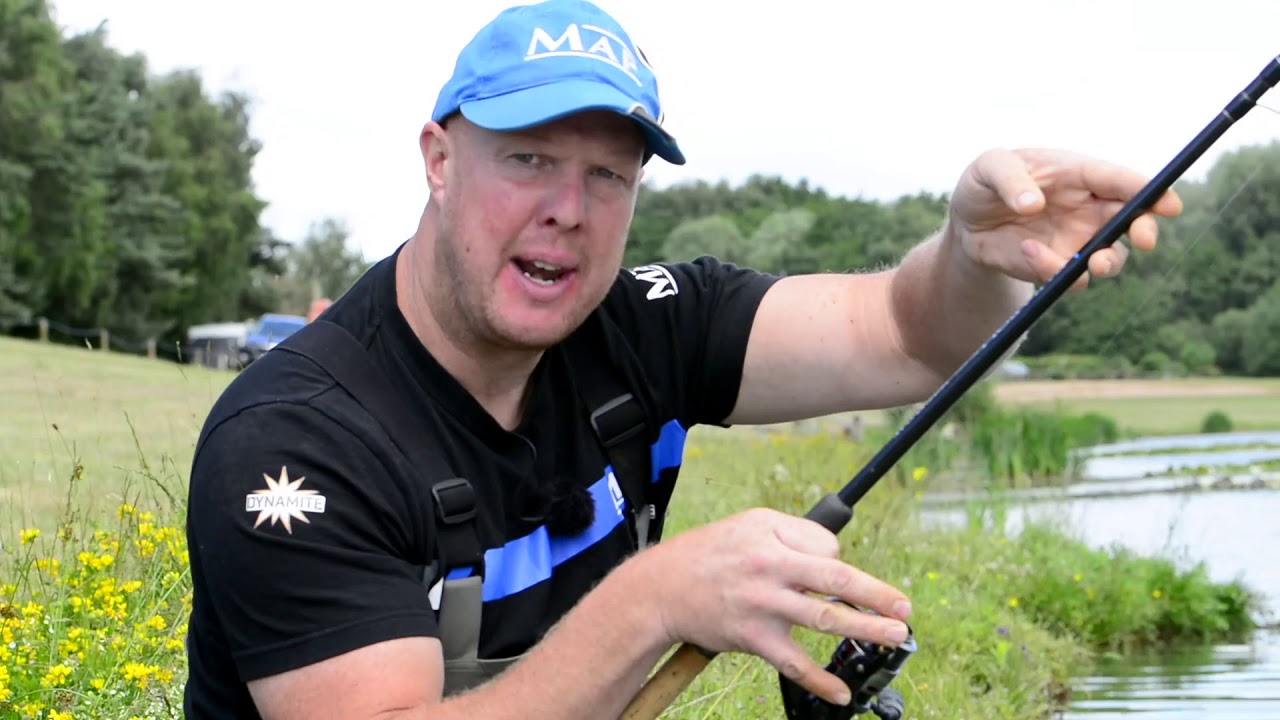Landing Carp On A Long Rod - Andy May - YouTube