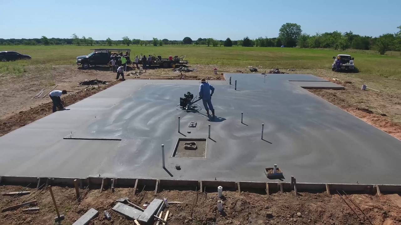 Boren Super Trowel's 5 blade Power Trowel on a Residential slab. - YouTube