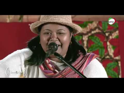 DIA NIARAKA ISIKA (Levelo) - FARA GLOUM